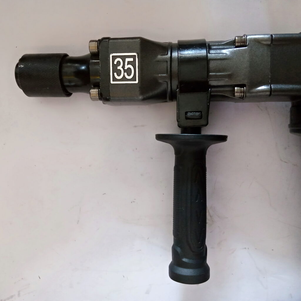 DEMOLITION HAMMER BLUTEC-0835 BREAKER – Opera Tools